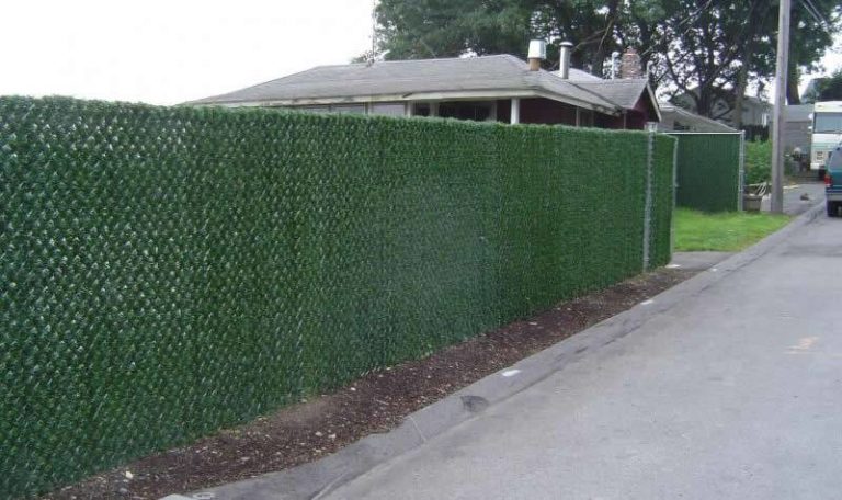 Chain Link Hedge Slats Privacy Fence - Chain Link Fence Toronto